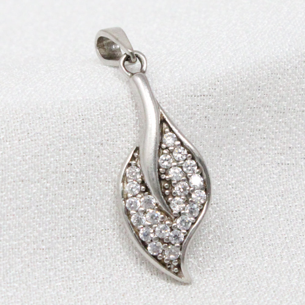 Buy Leaf Shape Silver Pendant in India | Chungath Jewellery Online- Rs ...